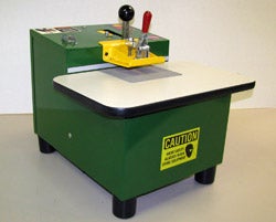 Castle updates its benchtop screw pocket machine | Woodshop News Magazine