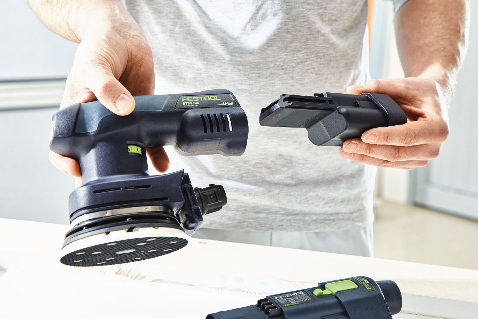 Festool adds three cordless sanders | Woodshop News Magazine