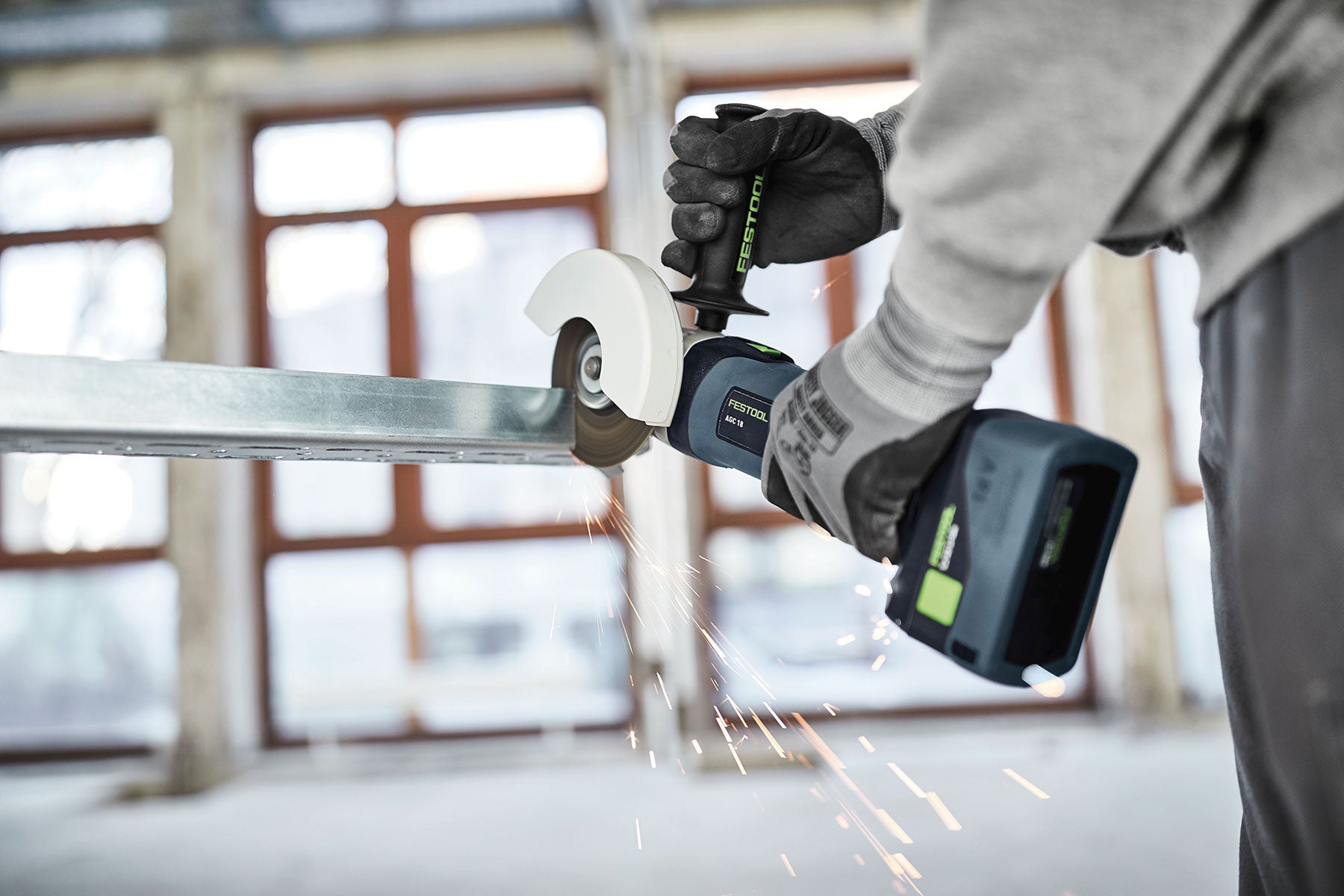 Portable Production | Woodshop News Magazine