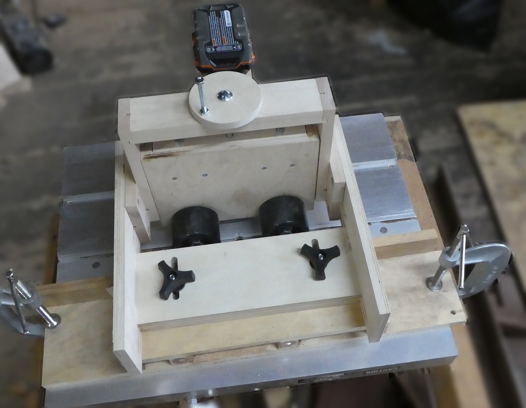 Shop owner invents a cordless power feeder | Woodshop News Magazine